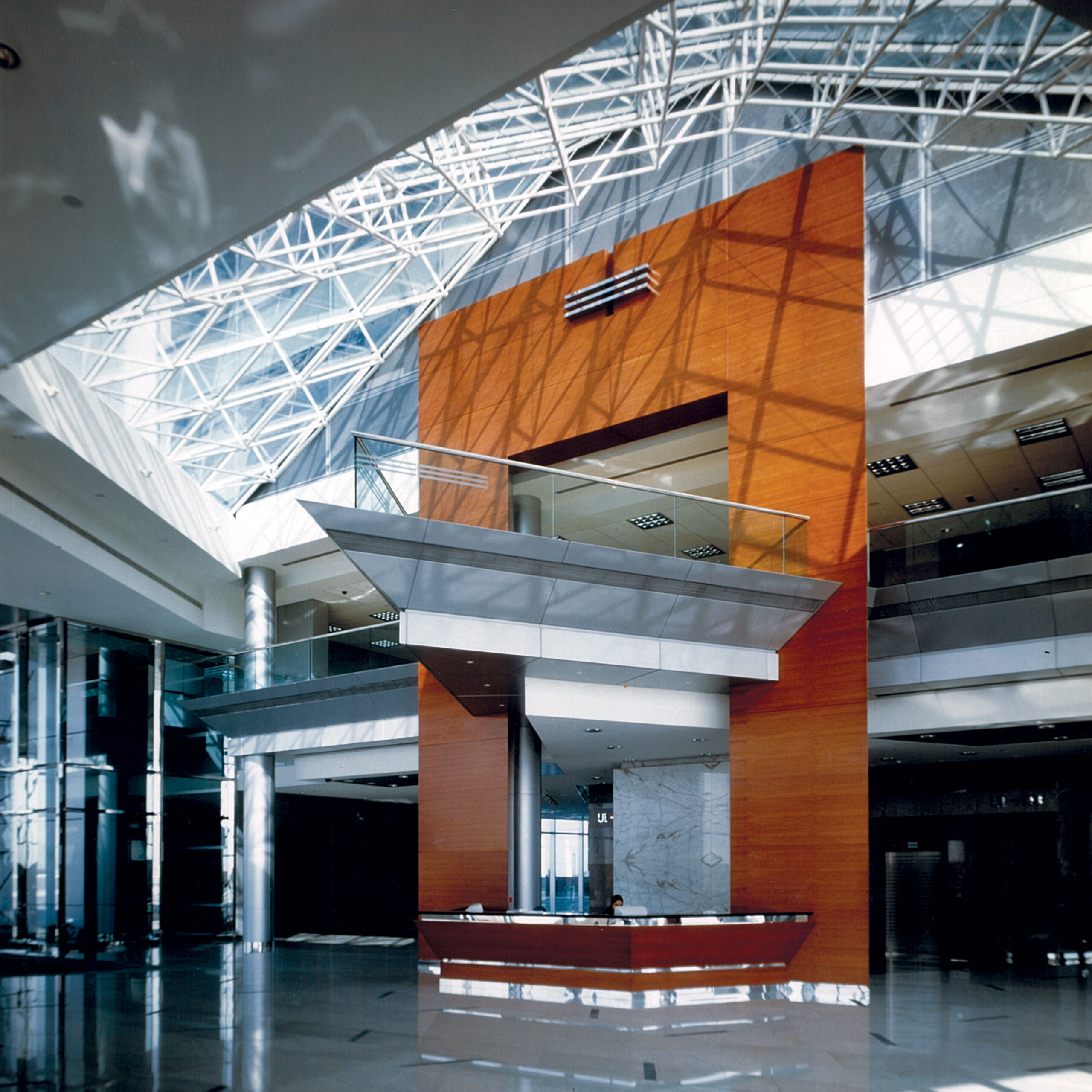 Jumeirah Emirates Towers - NORR Group - Integrated Design - Architects ...